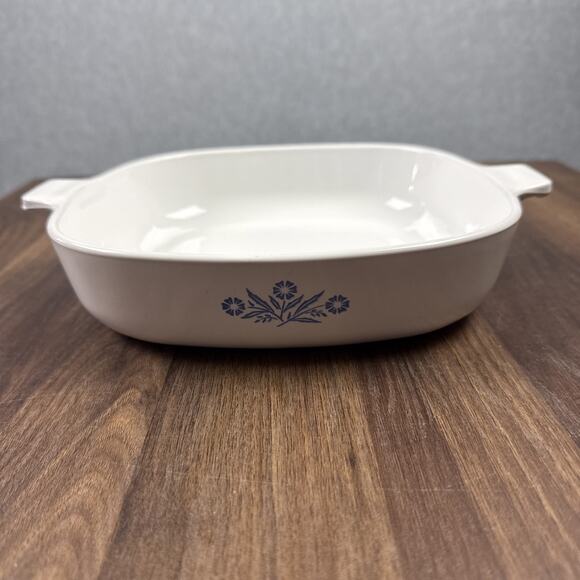 Corningware | Kitchen | Vintage 9 Inch Corning Ware Casserole Dish P9b ...